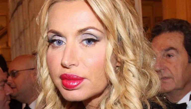Valeria Marini, prima e dopo: la trasformazione è drastica ...